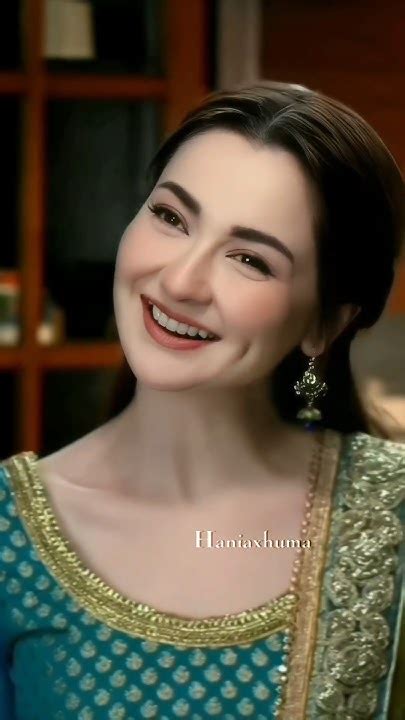 Hania Amir 🔥🍑 Youtube