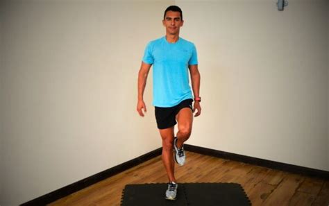 6 Hip Stability Exercises For A Stronger Stride