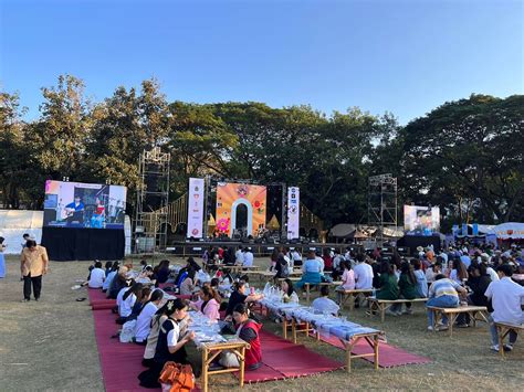 วันที่ 3 เริ่มแล้ว~ มาม่วนมาจอยตวยกั๋นเน้อเจ้า Cmu 60 Years Festival 📅 19 23 มกราคม 2568 🕘