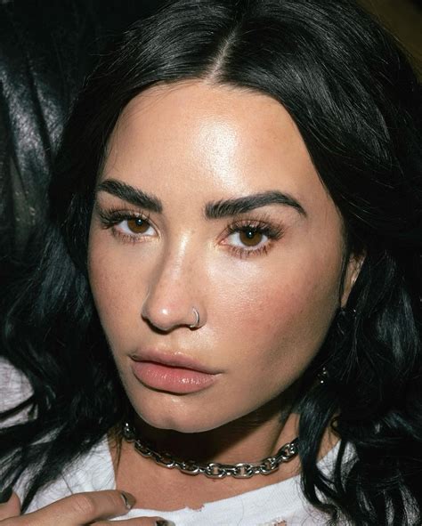 Sexy New Demi Lovato Social Media Selfies Celeblr