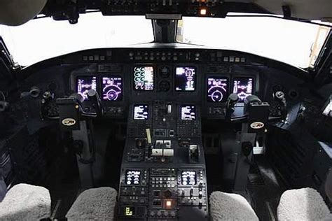 1992 Bombardier Crj 100 7008