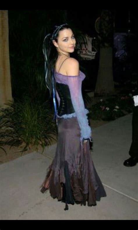 54 Best Amy Lee Outfits Images On Pinterest Amy Lee Evanescence Skirts And Amy Lee