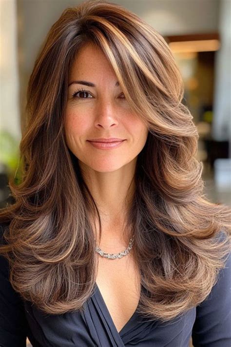 28 Best Feathered Layered Hairstyles Stylish Hair Ideas