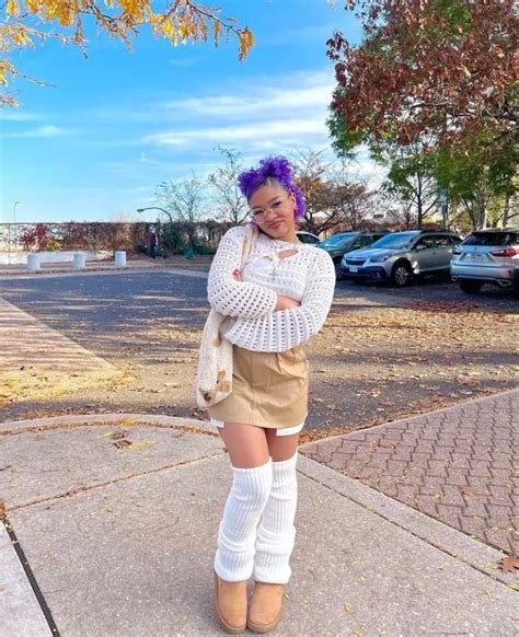 22 Chic Leg Warmer Outfit Ideas And Styling Tips