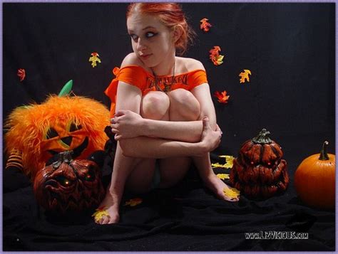 Vader00 Makeup Pin 66164132 Vader00 Makeup Pin 66164132