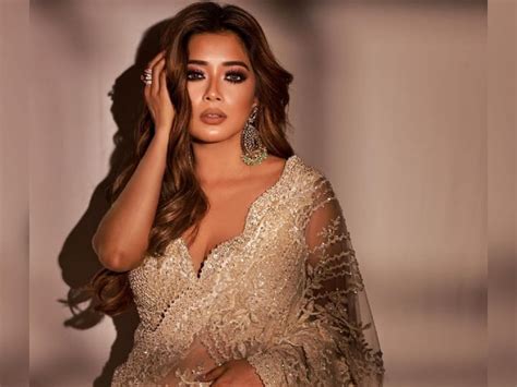 Tina Datta On Bigg Boss 16 Pyaar Bhi Chahiye Trophy Bhi First Is Trophy