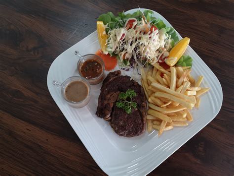 D002 หนังสือพิมพ์อินทรีสยาม