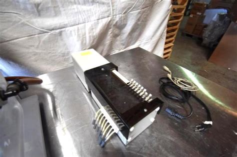 Agilent Technologies DS Dissolution Apparatus With Peristaltic Pump In California USA