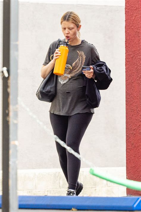 Pregnant Mia Goth At A Gym In Los Angeles 12 20 2021 Hawtcelebs