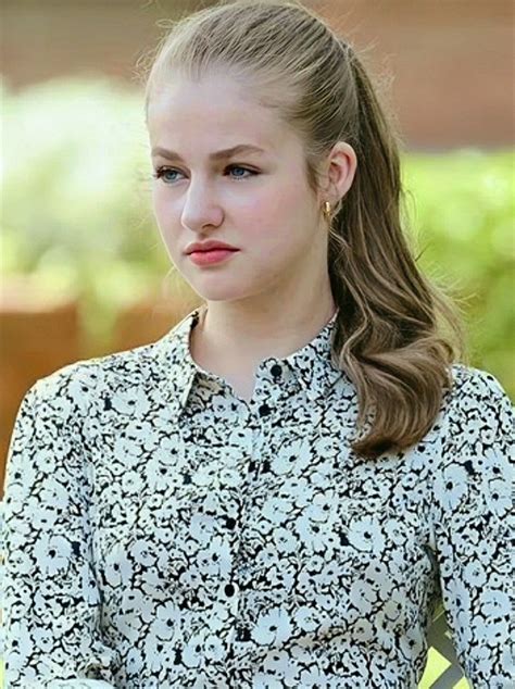 ´princess Leonor Gaya Model Pakaian Wanita Cantik Wanita