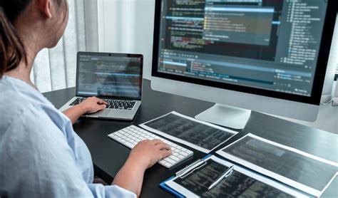 Что такое Javascript и стоит ли его учить подростку