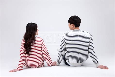 커플 049 Pho406 프리진 사진 커플 사람 Pho406a 한국인 동양인 아시아 남자 여자 20대 청년 2인 연인 행복 데이트 미소 웃음