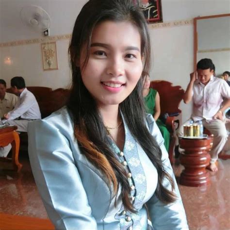 សុជាតា លក់ស៉ឹងគ្រប់ប្រភេទ Phnom Penh