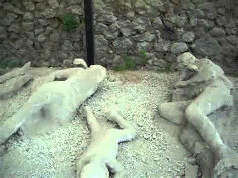 Italy Pompeii Garden Of The Fugitives Youtube