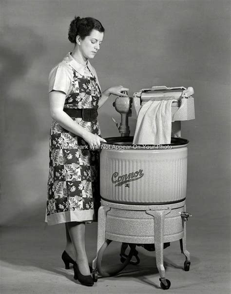 This Is An Amazing Vintage Wringer Washing Machine In Very Very Good