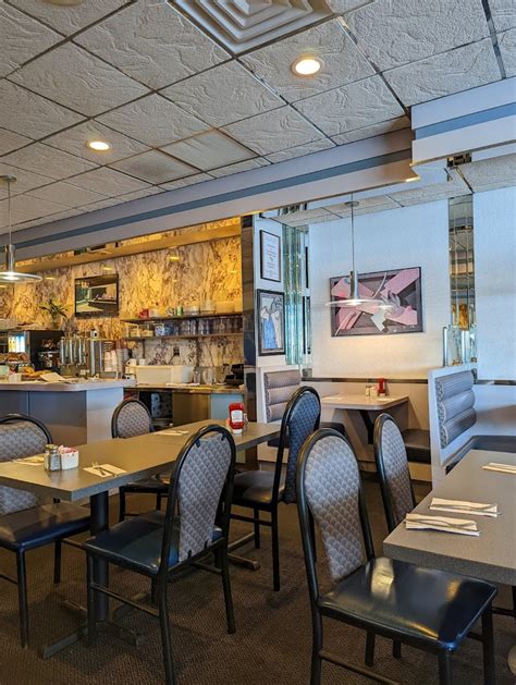 Blue Angel Diner Oyster Bay Ny Menu Hours Reviews And Contact