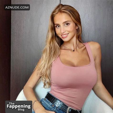 Maria Arreghini Sexy And Seductive Photos Collection Aznude