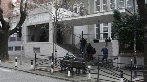 Родитељи деце убијене у Рибникару поново у судници испитиваће Кецмановиће — Rt Balkan