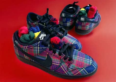Nardwuar Nike Sb Dunk Low Ii1493 600