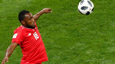 Szívrohamot Kapott 41 évesen Meghalt A Panamai Futball Legendája Rangadó