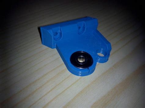 Free 3d File Hephestos Top Z Axis Support With Axial Bearing 🔝・3d