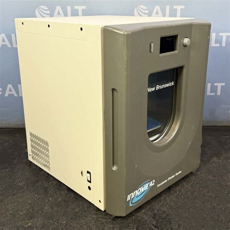 New Brunswick Scientific Co Innova 42 Incubator Shaker