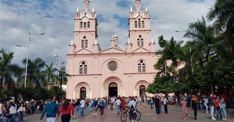 Por Inseguridad En Cercanías A La Basílica De Buga Anuncian Más Policías Y Cámaras Infobae