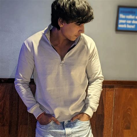 𝐓𝐮𝐬𝐡𝐚𝐫 𝐀𝐠𝐧𝐢𝐡𝐨𝐭𝐫𝐢 (@yourfitmate_tushar) • Instagram photos and videos