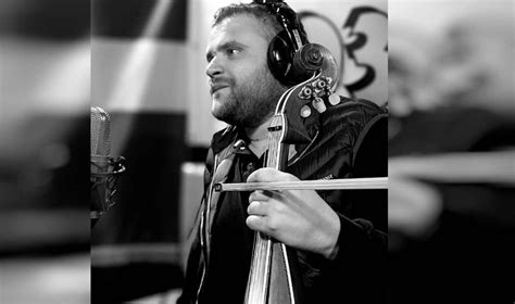 Γρηγόρης Σαμόλης Μανουάλιτο νέο του τραγούδι που θα βάλει φωτιά στα Κρητικά γλέντια