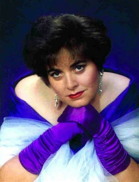 Pin By Pixie Cutie Tearsberry2019 On Coiffure 80s Glamour Shots