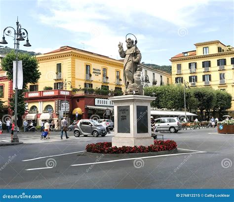 Piazza Tasso In Sorrento Monument Of Torquato Tasso Editorial Photo 112056989