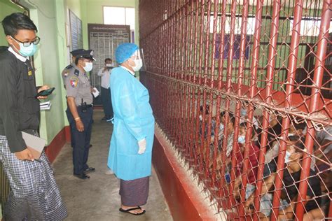 ရှမ်းပြည်နယ်တရားလွှတ်တော် တရားသူကြီးချုပ် ဦးကြွယ်ကြွယ် ကျိုင်းတုံအကျဉ