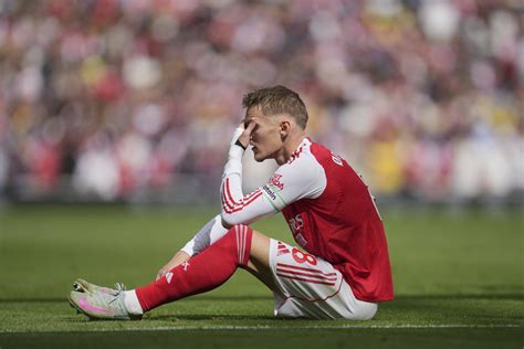 Kejutan Martin Odegaard Siap Tampil Bak Superhero Di Derby Arsenal