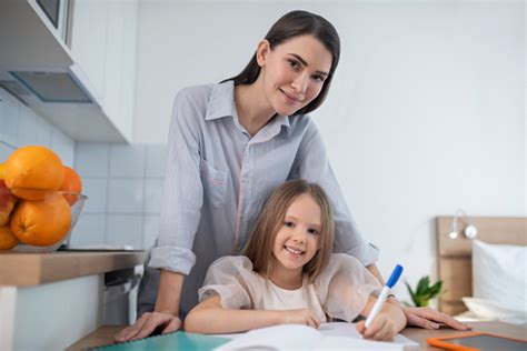 آموزش به کودکان