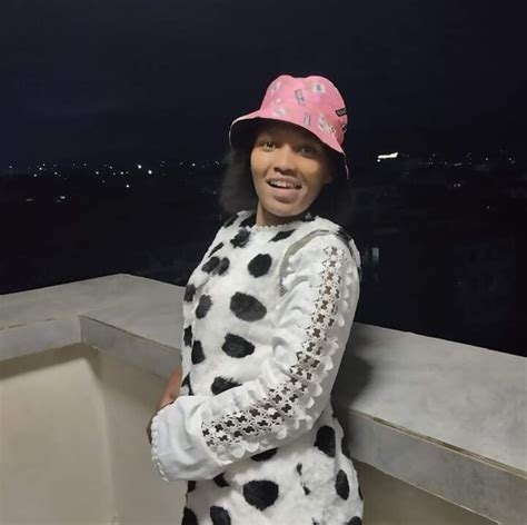 Seexy Nita Cam Model Free Live Sex Show And Chat Stripchat