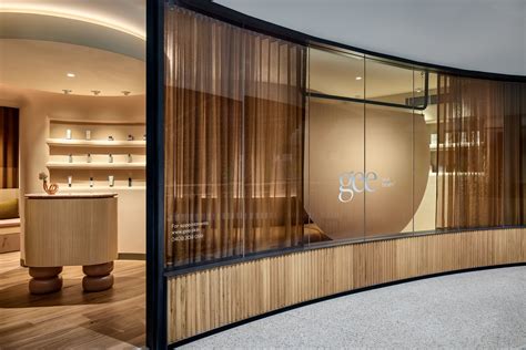 Gee Skin Health — Five Foot One Design