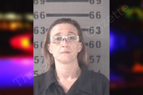 Elizabeth Wardrop — Dougherty County Jail Bookings