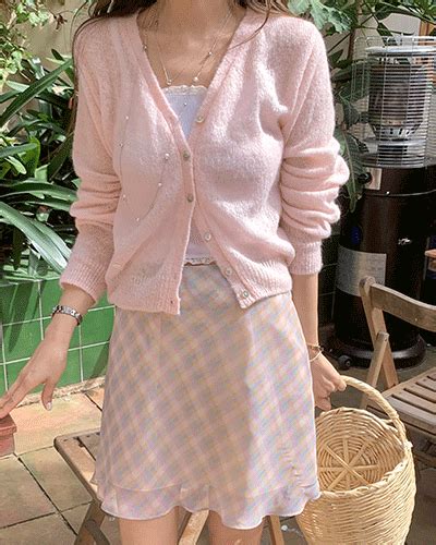 봄신상 레민 쉬폰 체크 미니스커트 2color 데일리러블리걸리시로맨틱여리한청순한가녀린하늘하늘데이트룩쉬폰미디스커트반하이a라인 에이블리