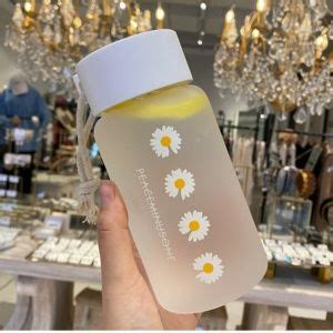Cute Daisy Frosted Kawaii Water Bottle Water Bottle Bottle Kawaii