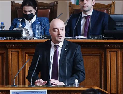 Кой е Атанас Славов кандидатът на ГЕРБ и ПП ДБ за министър на