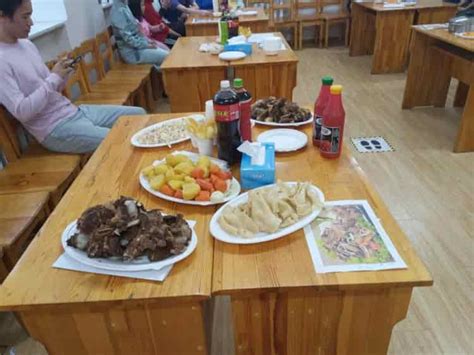 Монгол бахархлын өдөр Улс тунхагласны өдөрт зориулан гадаад… Монгол Улсын Их Сургууль