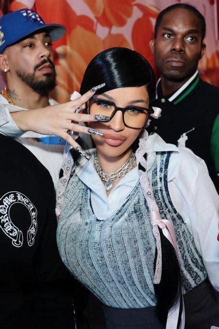 Cardi B And Hennessy Carolina Last Night Rallbardigang