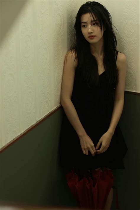 Ghim Tr N Lu Yu Xiao L D C Hi U