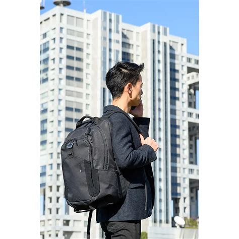 Thule Crossover Backpack 32L Revival - THULE スーリー 公式オンラインショップ＆ブランドサイト ...