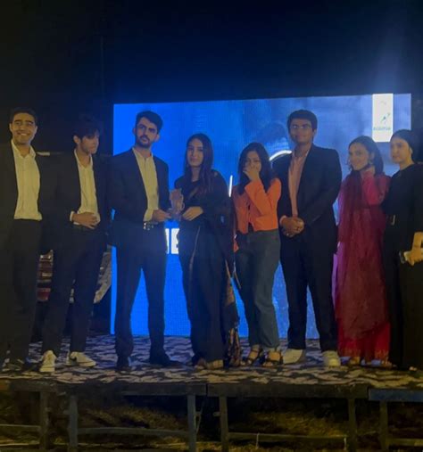 amina nadeem on linkedin amazing team led by an amazing woman ⭐️⭐️⭐️