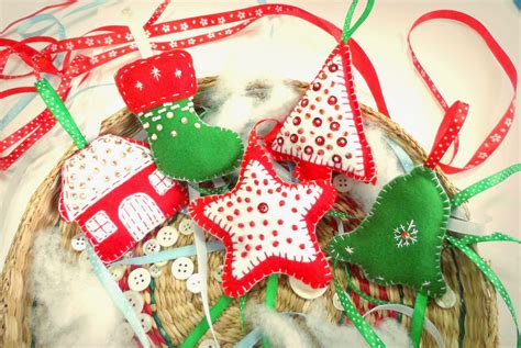 Творча майстерня БАОБАБ НОВОРІЧНІ ПРИКРАСИ З ФЕТРУ