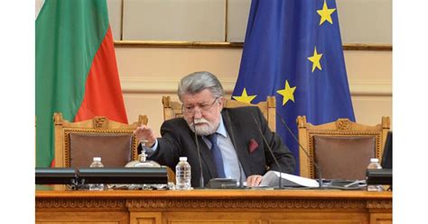 Вежди Рашидов Слава богу не участвам в договорки на тези години