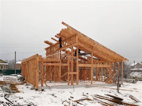 Строительство дома зимой В какое время года можно строить дом