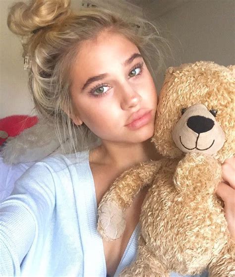 Pin By Ansleigh Crenshaw On Pretty Face Hair Beauty Meredith Mickelson