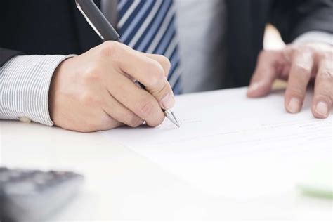 Microsoft Allows Per User Volume Licensing Of Windows Itnews